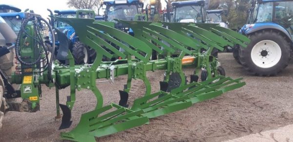 C-Plus Plough Body - Mega Farm Tractors